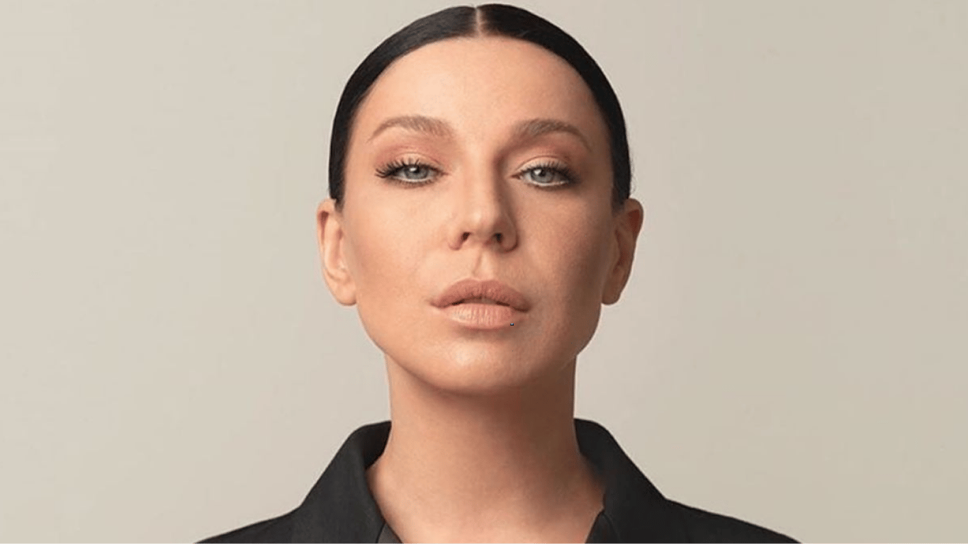 Singer Yolka's Russian Citizenship and Secret Wedding: The Full Story ...
