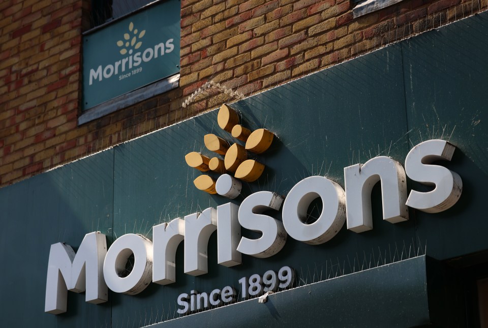 Morrisons запускає нову випічку: гігантські печиво та круасани за £1.50 ...