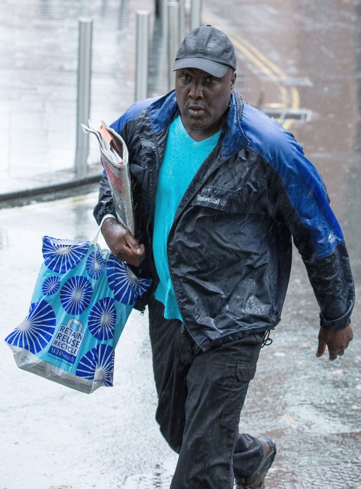 Akinwale Arobieke has died: the legendary muscle knight from Liverpool ...