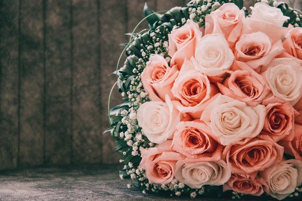How Many Flowers to Give: Why Odd Numbers Symbolize Life
