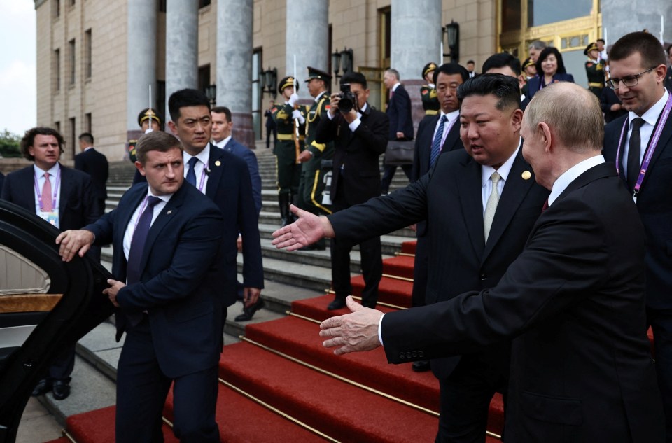Experten entschlüsselten die Körpersprache von Putin, Xi und Kim Jong ...