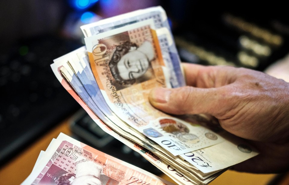 PIP recipients can save thousands: 13 types of assistance in October ...