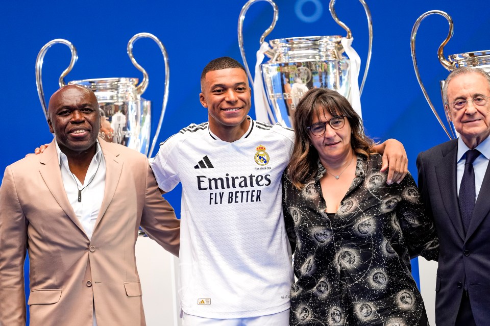 Kylian Mbappe's mother reveals son's problems: He has no life outside ...