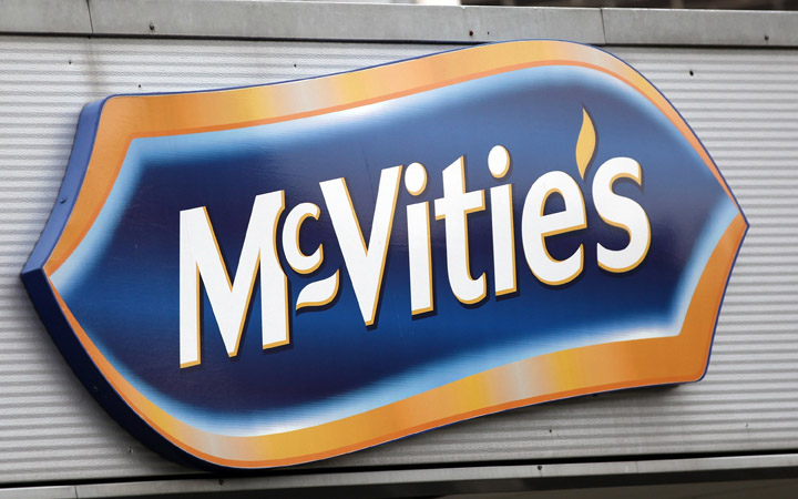 McVitie's has launched a new Penguin bar: a caramel flavor is now ...