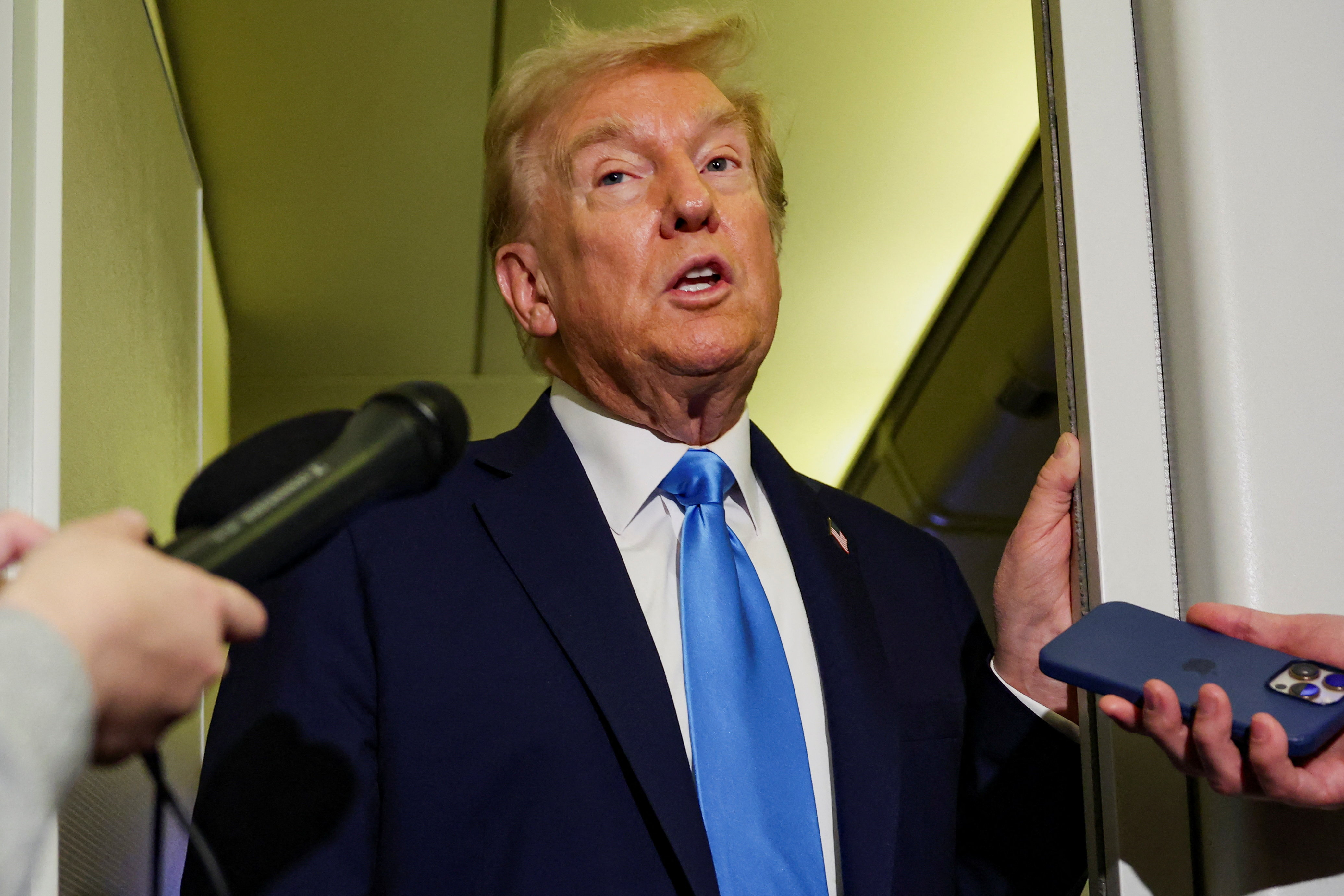 Trump threatens Canada with new tariffs over Reagan quote advertisement ...